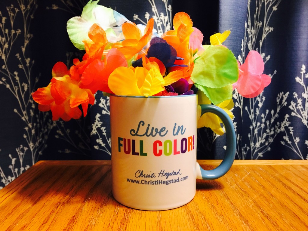 Live In Full Color Mug Lei | MAP Professional Development